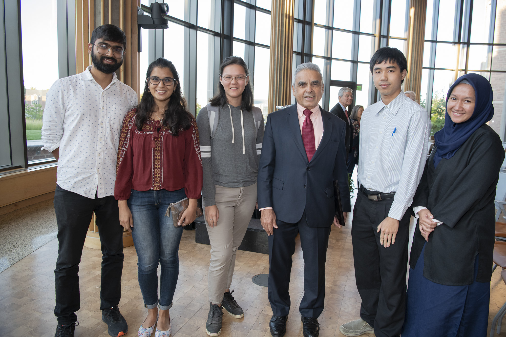 S.T. Lee Endowed Lecture - McDonnell Scholars Academy